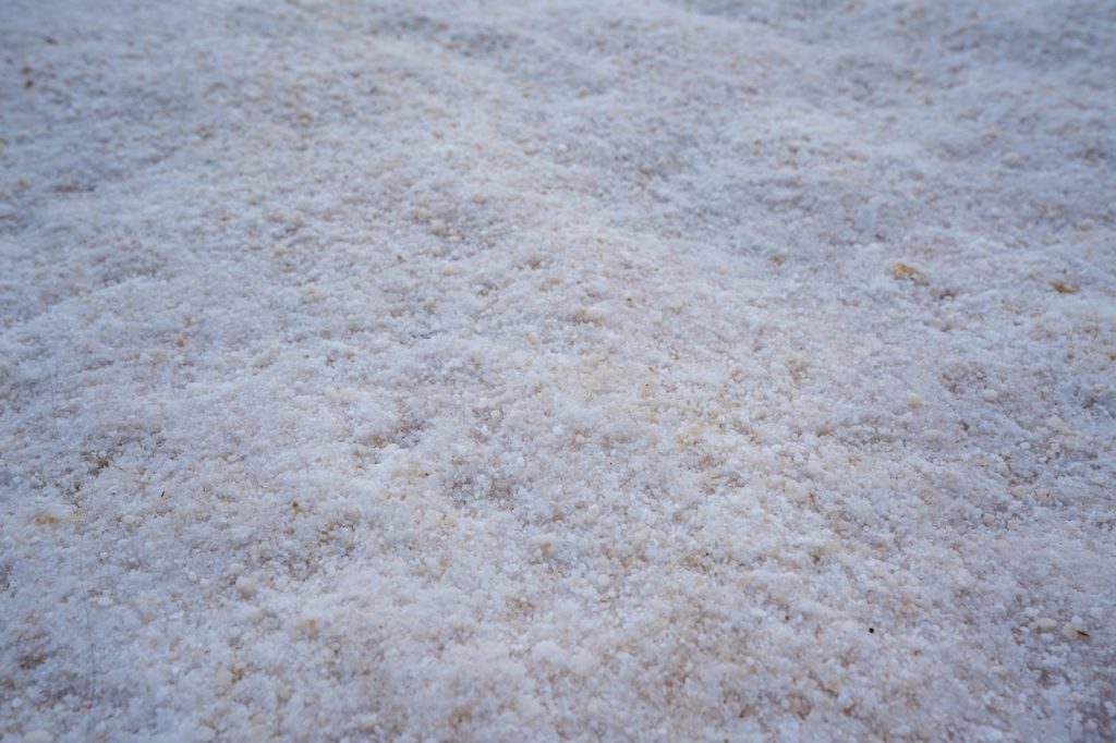 VISITING TUZ GOLU - THE ICONIC TURKISH SALT FLATS - THE MAP CHASERS ...