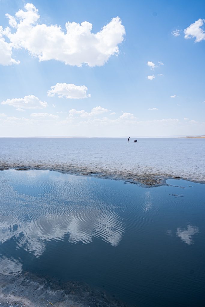 VISITING TUZ GOLU - THE ICONIC TURKISH SALT FLATS - THE MAP CHASERS ...