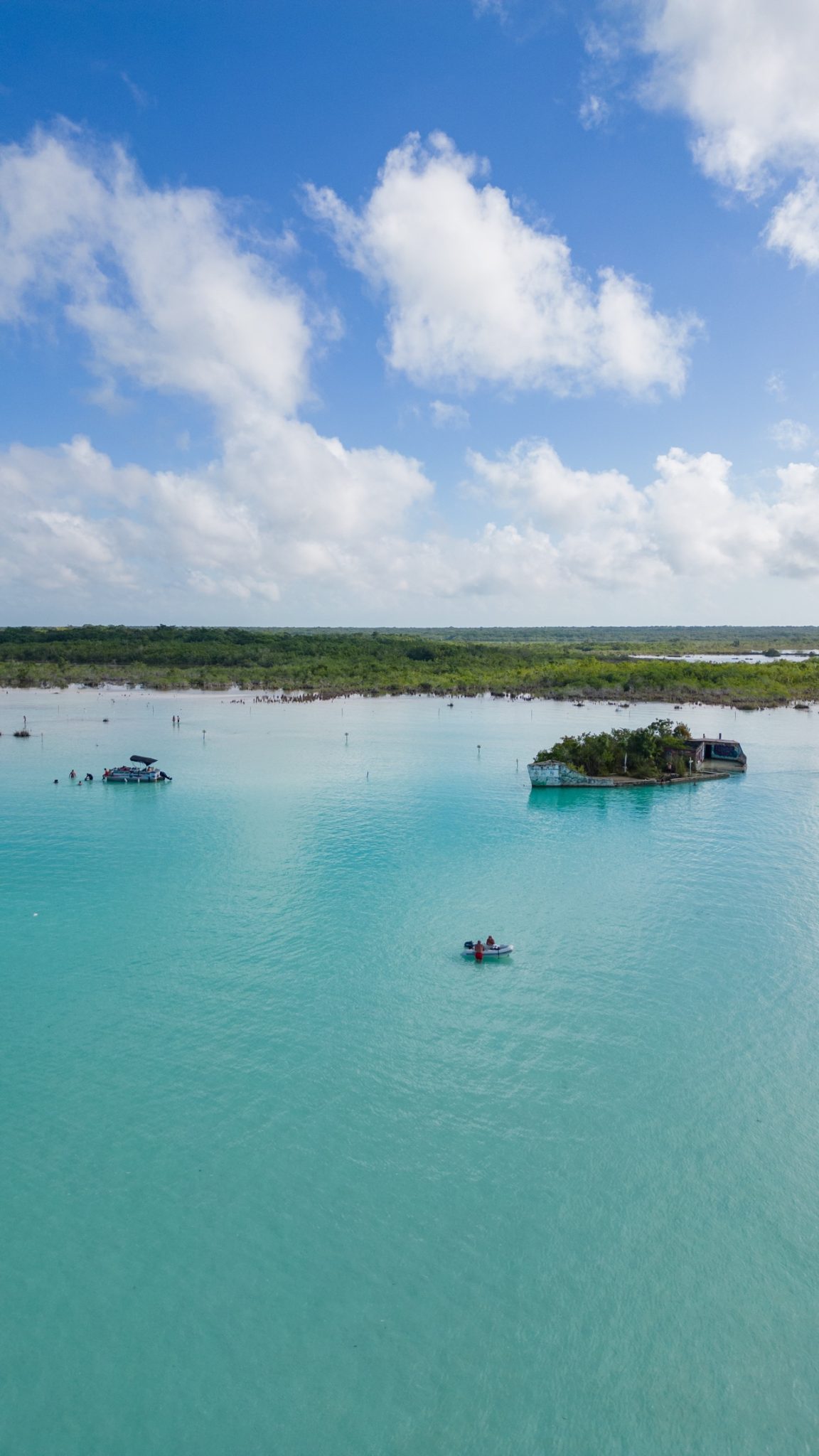 THE BEST BOAT TRIP AROUND BACALAR LAGOON - THE MAP CHASERS: OUR TRAVEL ...